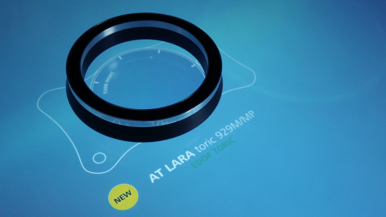 MONOMANGO | Zeiss Touchtable